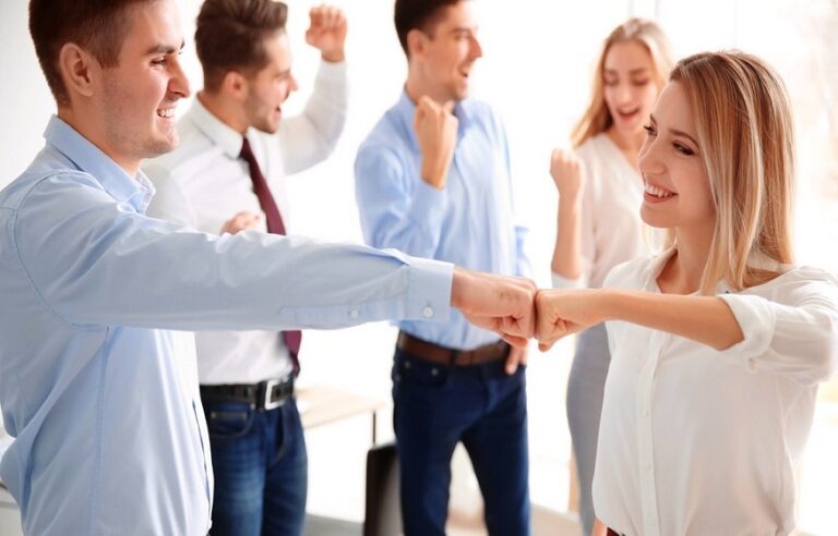 6 ways to maintain good rapport with colleagues | Exampreparingtips.com